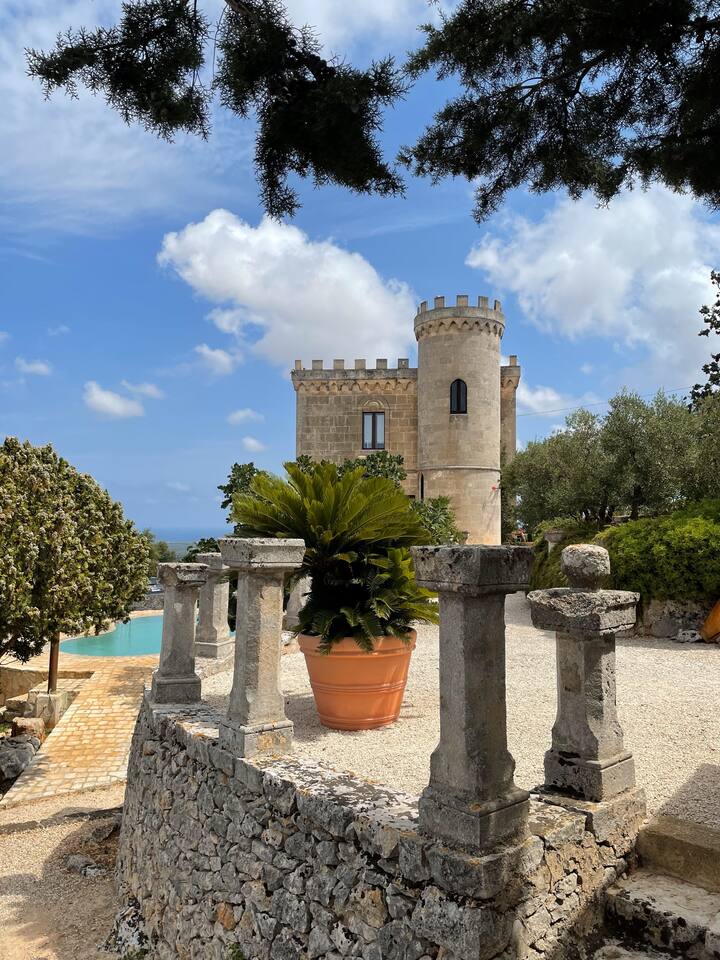 Rocca Giulia - Castle Escape W/ Pool - Trullo Apt. - Ostuni