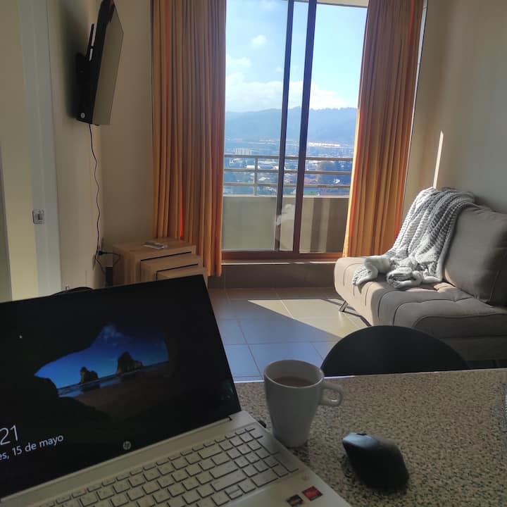 Viajes/trabajo/estacionamiento Y Linda Vista - Concepción, Chile