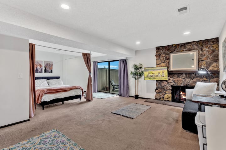 Golden Studio With Views - Spacious - Morrison, CO