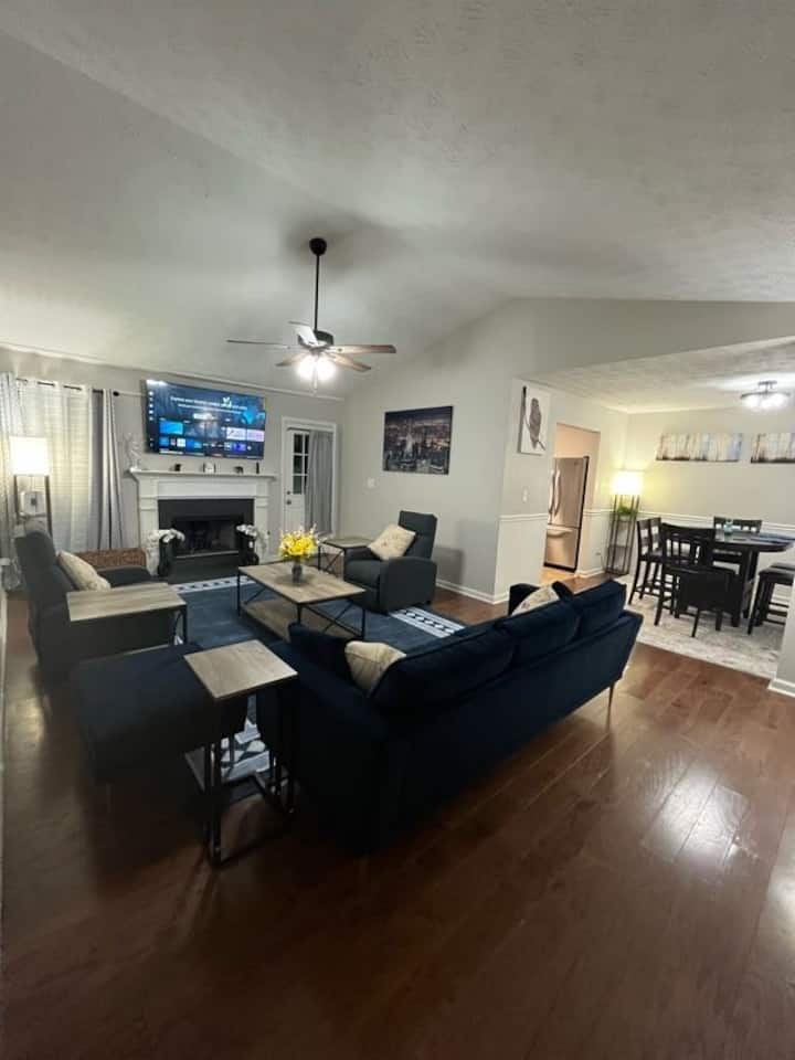 The Good Life Place In Atlanta - Smyrna, GA