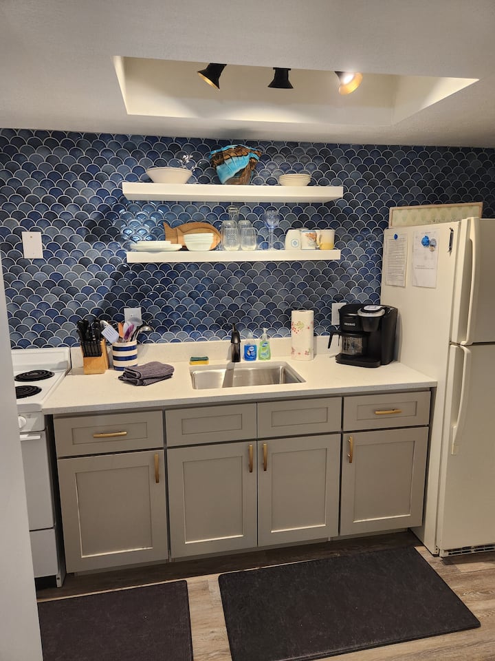 Downtown, Peaceful And Steps From The Beach! - Flagler Beach
