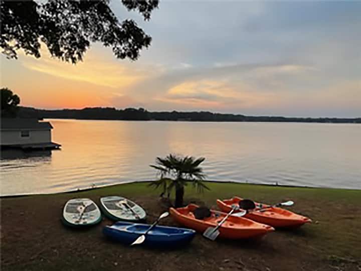 Wake & Lake - Sleeps 8, Big Water Views! + More! - Milledgeville, GA