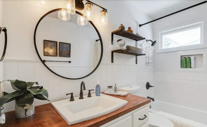 Medical Den At Maxey - Near Hospital - Lubbock, TX