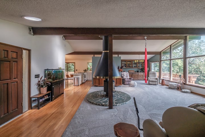 Discover: The Rivendell Retreat - Oregon
