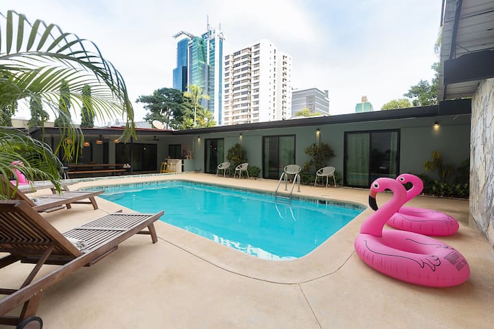 Large Downtown Panama City Villa With Private Pool - Panama