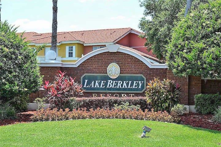Spacious 3-bedroom Th Disney - Kissimmee, FL