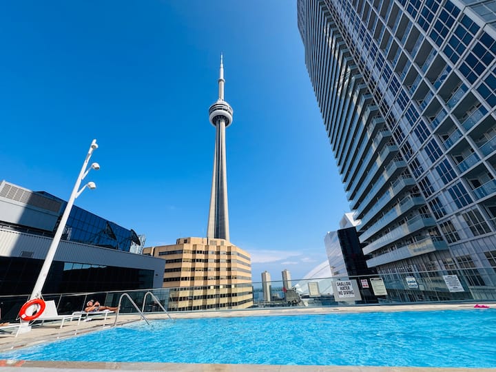 Modern Condo By Cn Tower | Walk To Attractions! - Toronto