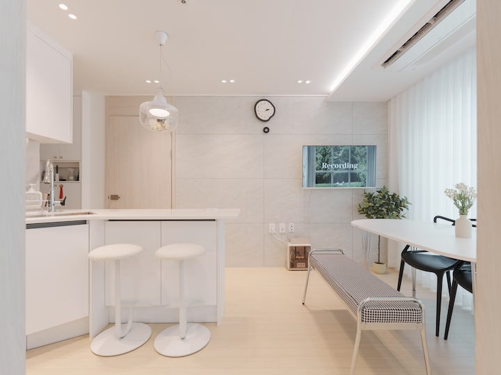 [New] 7인/합정역8분/홍대근처/한강/ 엘리베이터/테라스/가족친구와함께 지낼 숙소 - 