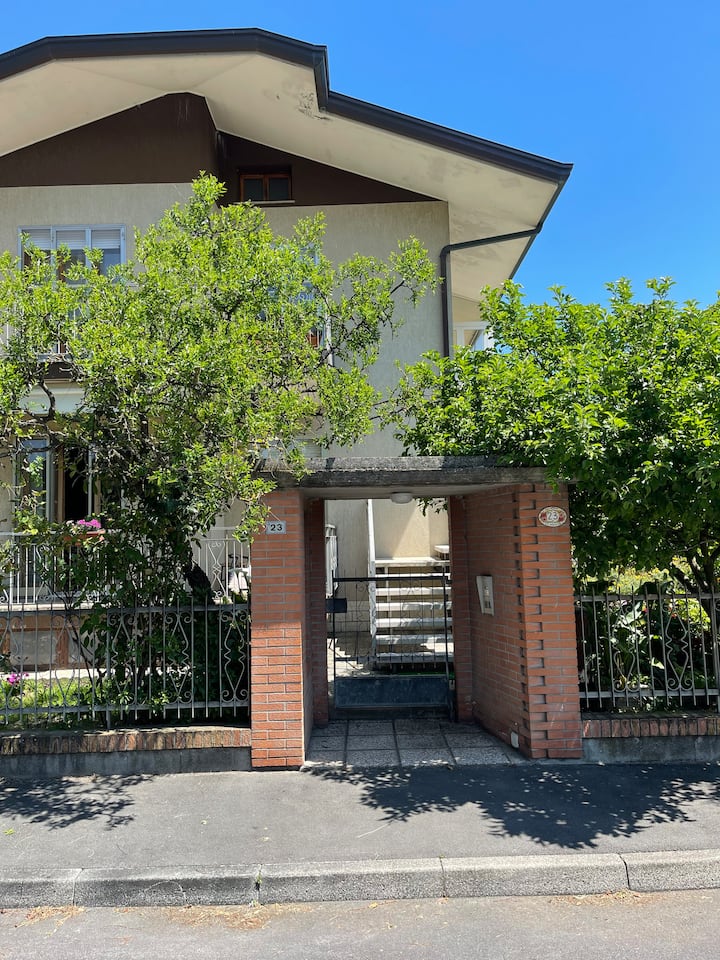 Appartamento Riccione 6/8 Ospiti 3 Camere Da Letto - Riccione