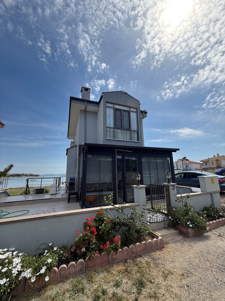 Panoramic Sea View Duplex Villa, 2 Floors, Sleeps7 - Ayvalık