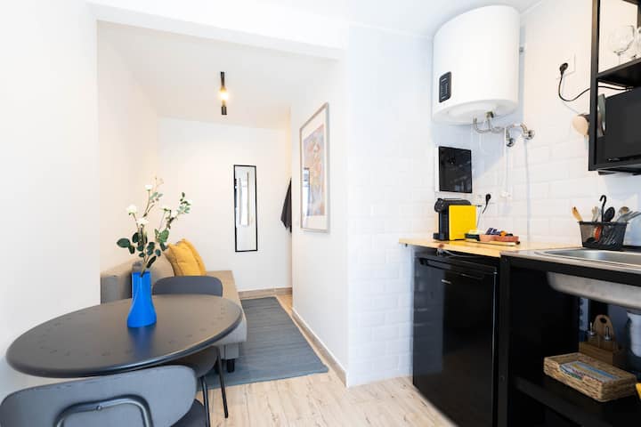 Micro Studio @ Typical Lisbon Villa 7 - Lisbon