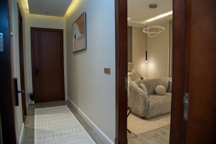Modern Stylish And Entry (Smart) - Jeddah