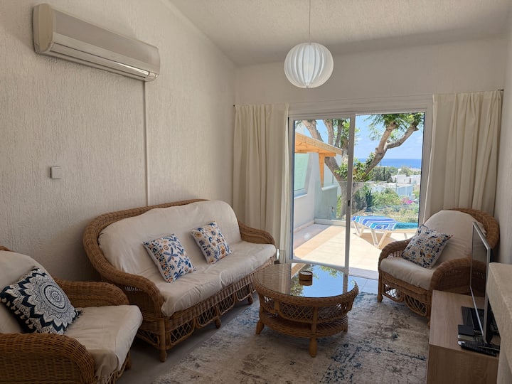 Sea View Lodge | Tranquil & Cozy - Paphos