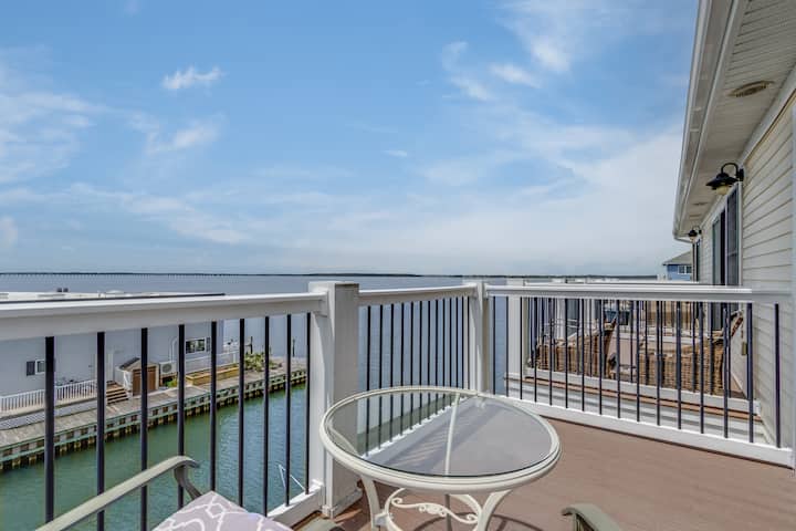 Spacious Bayside Escape With Sunset Views - Ocean City, MD