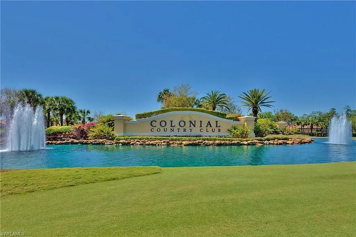 Colonial Country Club Condo - Fort Myers