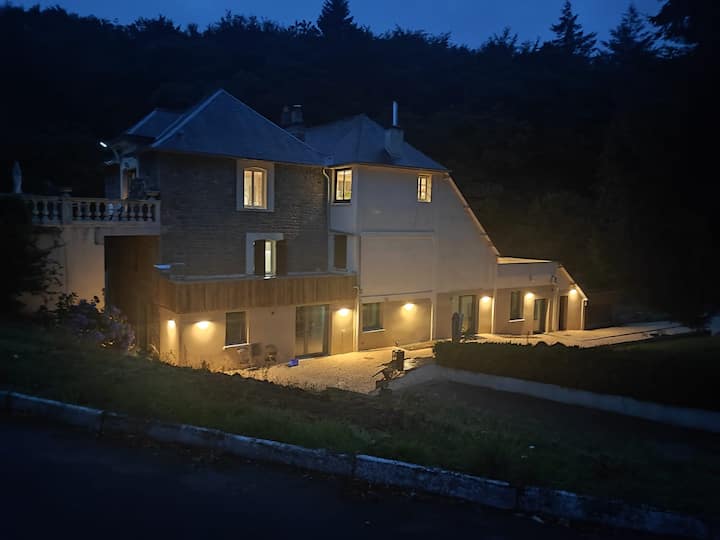 Superbe Moulin En Bretagne Avec éTang Et Forêt - Le Jardin de la Pellerine