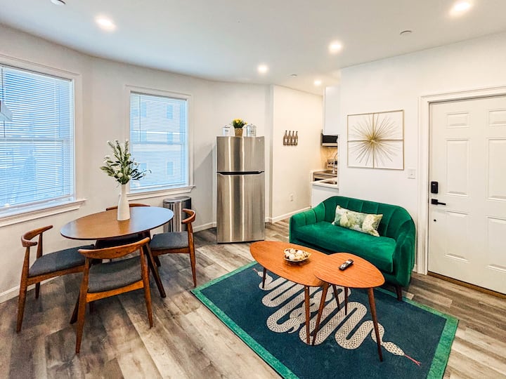 (Southie1) 2bedroom, W/d, Happening Location! - Dorchester, MA