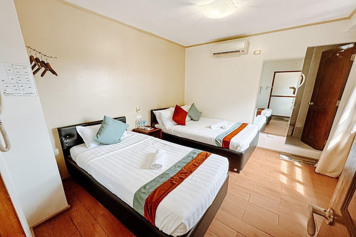 Comfy Standard Family Room @ Casa Luciana Hotel - Butuan