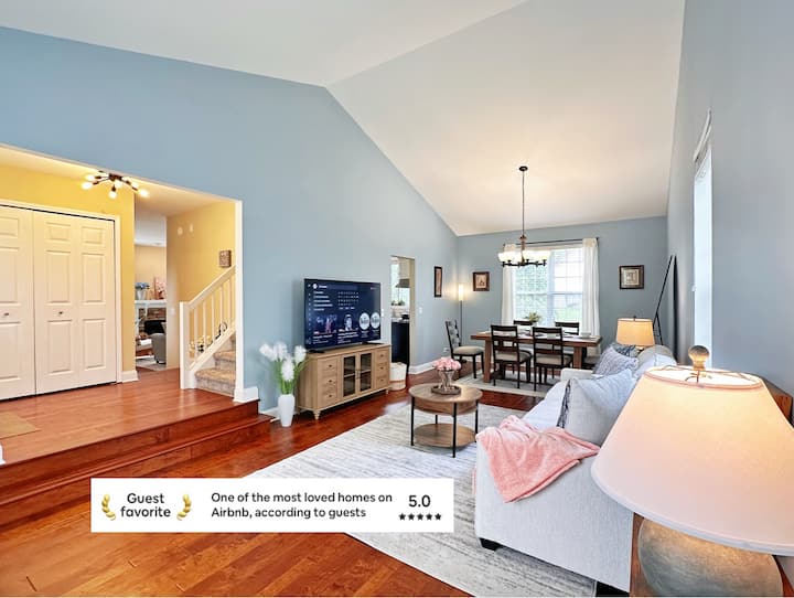 Spacious 4 Beds W/ Yard – Near Naperville, Chicago - Oswego, IL