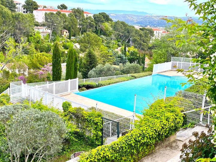 Appartement Climatisé, Terrasse, Vue, Piscine - Aix-en-Provence