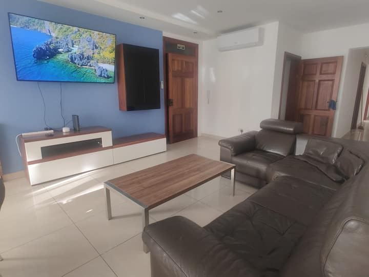 4 Bedroom Apartment With Terrace - Malte