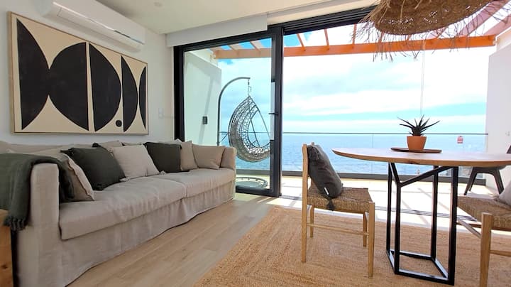 Oasis House: Pearl Apartment | Refúgio à Beira-mar - Sete Cidades