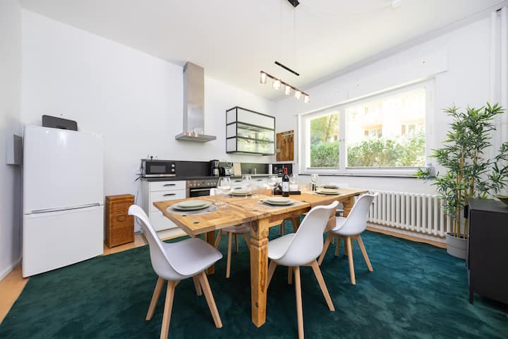 Max 11p. /3 Sz/2 Bäder/ Nähe Hauptbahnhof - Berlin