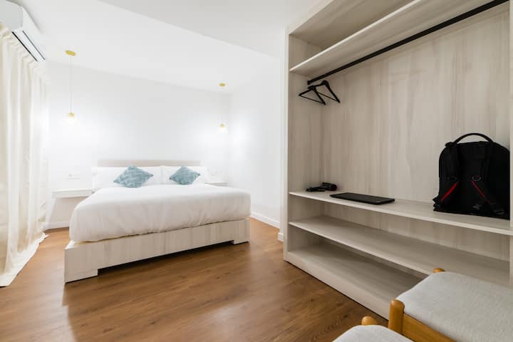 Double Standard - Hotel Casa Jazmin - Granada