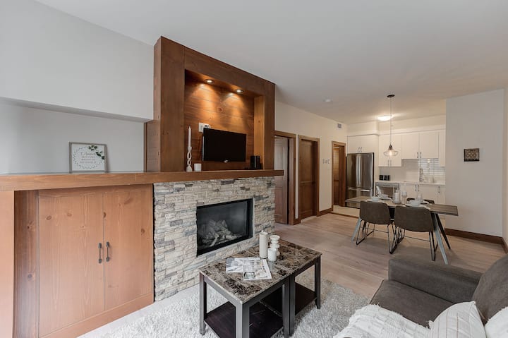 Tremblant Alpine Haven | Ski-in/out | Pool & Spa - Mont-Tremblant