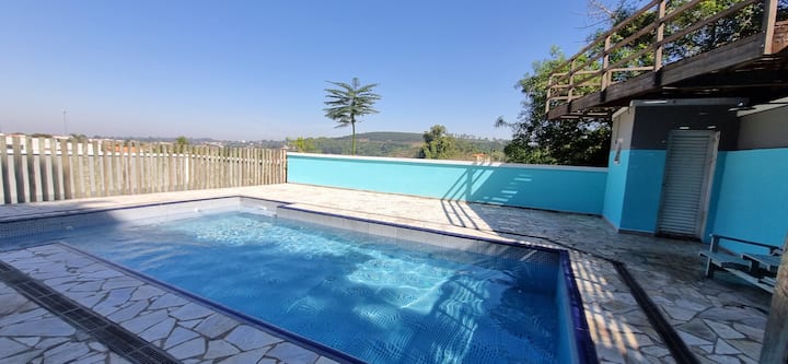 Casa Na Cidade Com 5 Quartos E Salão De Festas - São Pedro