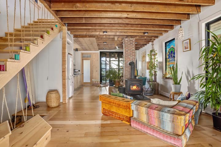 Wabi Sabi Beach House - Rockaway Beach, NY