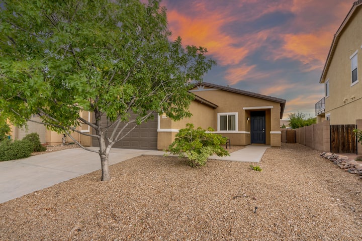 House Near The Airport. - Tucson, AZ