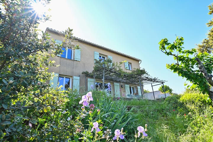Maison Argelas
Calme Et Spacieux 
Pour La Famille - Ramatuelle