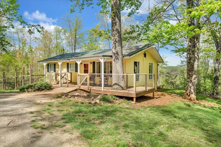 Bound For Valhalla-adult Cabin - Floyd, VA