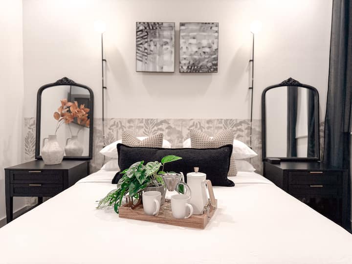 Stylish 1bd1b | Dt | Deep Ellum | Lower Greenville - Dallas, TX