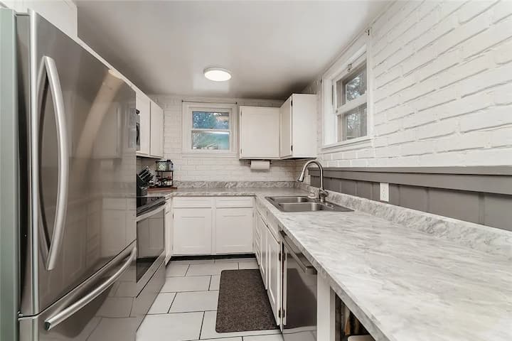 Secluded Cottage Right In Town! - Billings, MT