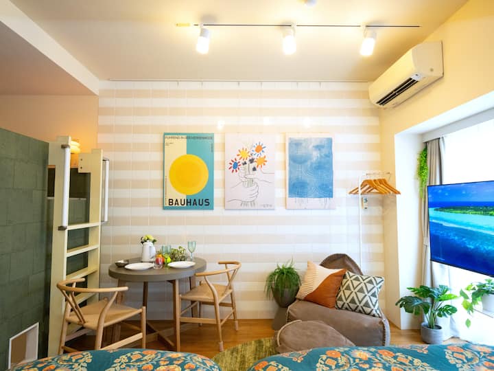 【Newop】高松駅徒歩5分/高松港10分/島めぐり最高立地/清潔・おしゃれ/最大5名/直島/ロフト - Takamatsu