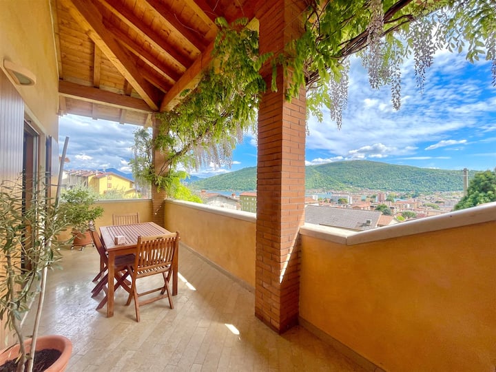 Iseolakerental - Casa Glicine - Sarnico