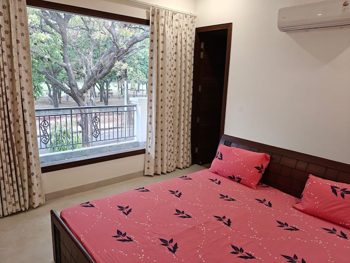 The Mango Grove Retreat | Walnut Suite - Chandigarh