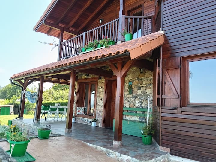 La Casita De Madera - Torrelavega