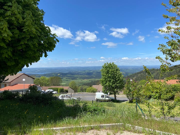 Villa Avec Vue Sur Le Lac De Naussac - Langogne
