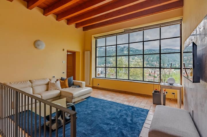 Vista Suite With Pool - Como