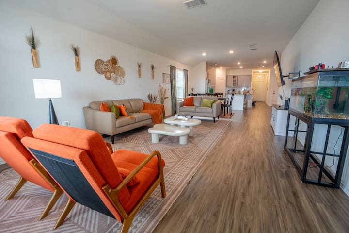 Family Friendly | Bbq | Pool Table - Round Rock, TX