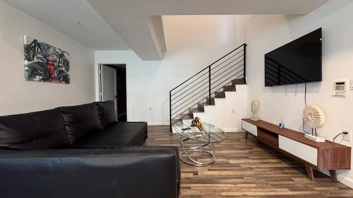 Central Hollywood Townhome - ハリウッド, CA