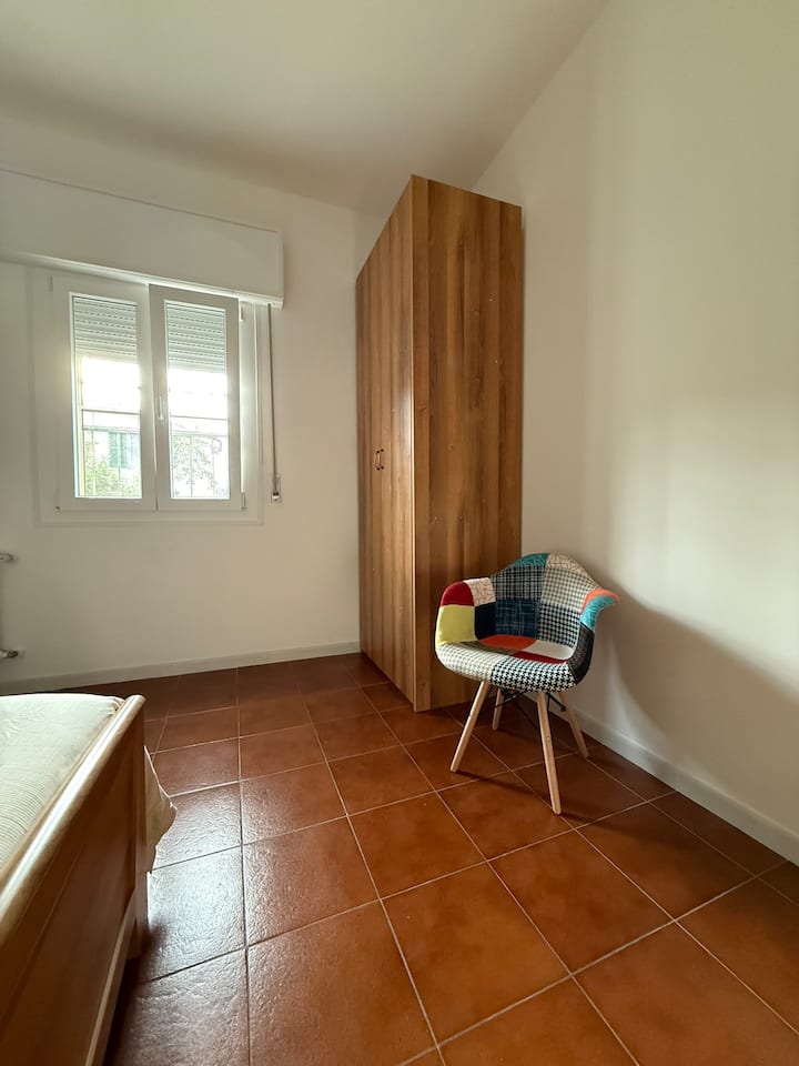 Camere Matrimoniali Con Bagno In Casa Indipendente - Imola