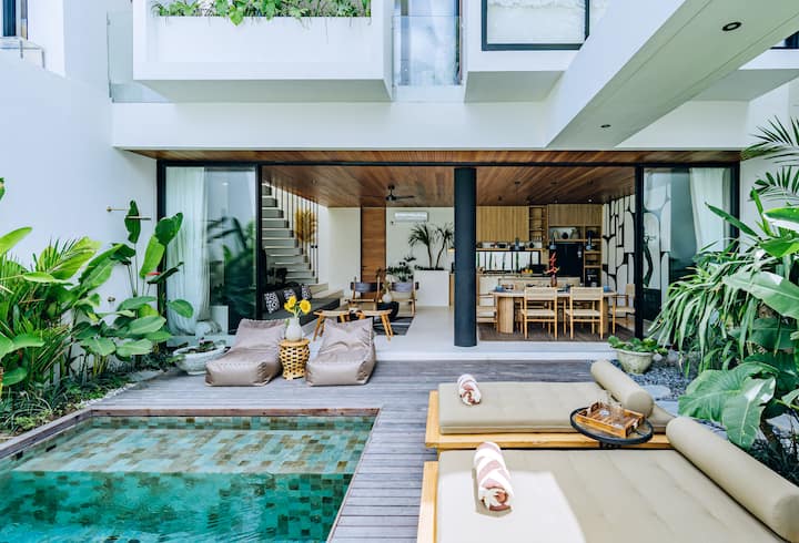 Luxury Casa Ipanema W/ Cinema - Quiet Private Area - Kuta