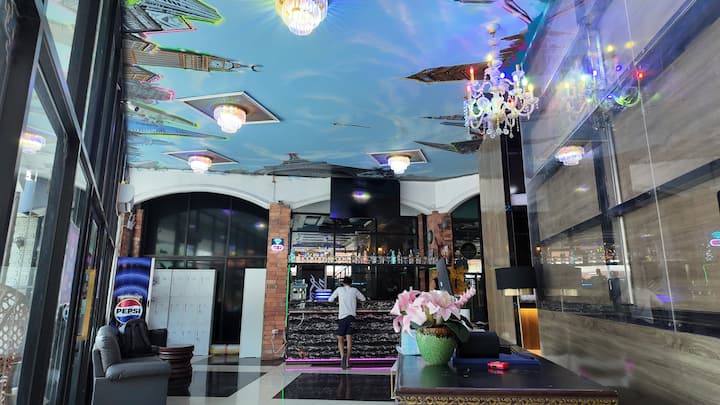 Couple Bunk - Hangover #1 Hostel - Patong
