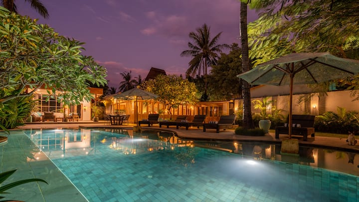 Villa Casa Gili T: 4br Villa, Pool, Gym & Bikes - Îles Gili