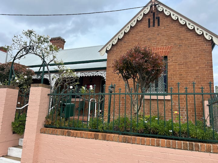 The Pepperberry Townhouse - Mudgee