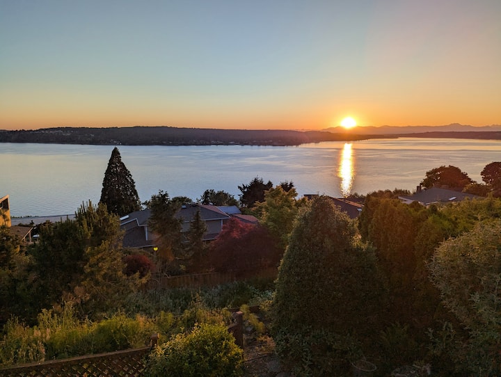 Amazing Sunsets, Panoramic Water Views Tacoma - Tacoma, WA